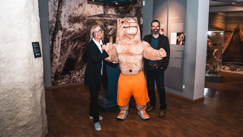 Löwenmensch als Maskottchen - Weltkultursprung